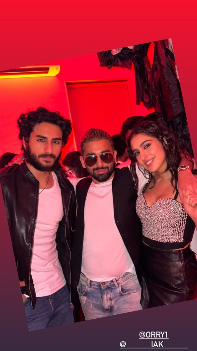 Janhvi Kapoor, Sara Ali Khan, Shanaya Kapoor dress to scare: Inside ...