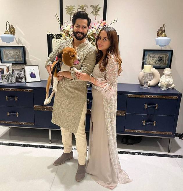 Madhuri Dixit, Varun Dhawan, Ajay Devgn: 7 celebrity photos you should ...