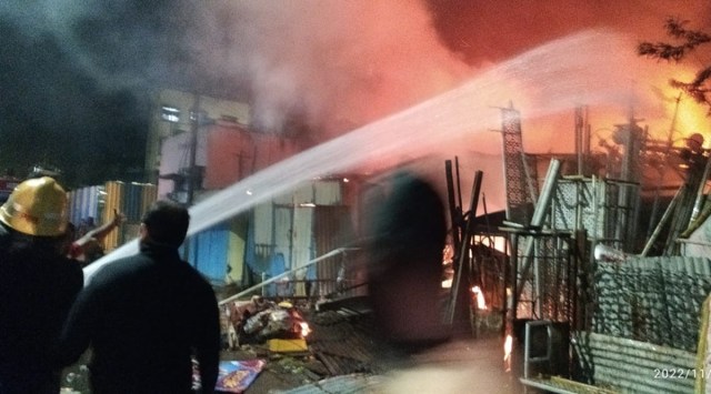 Fire breaks out at Pune’s Wanwadi slum, 5 makeshift houses gutted ...