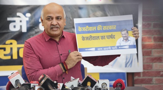 Click one last selfie with koode ka pahaad: Sisodia’s poll pitch ... Click one last selfie with koode ka pahaad: Sisodia’s poll pitch ...