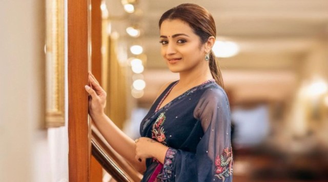 Fans cheer for Trisha at Varsham’s screening, actor writes ’18 years ...