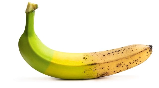 Why a slightly unripe banana is a better breakfast choice than the ripe ...