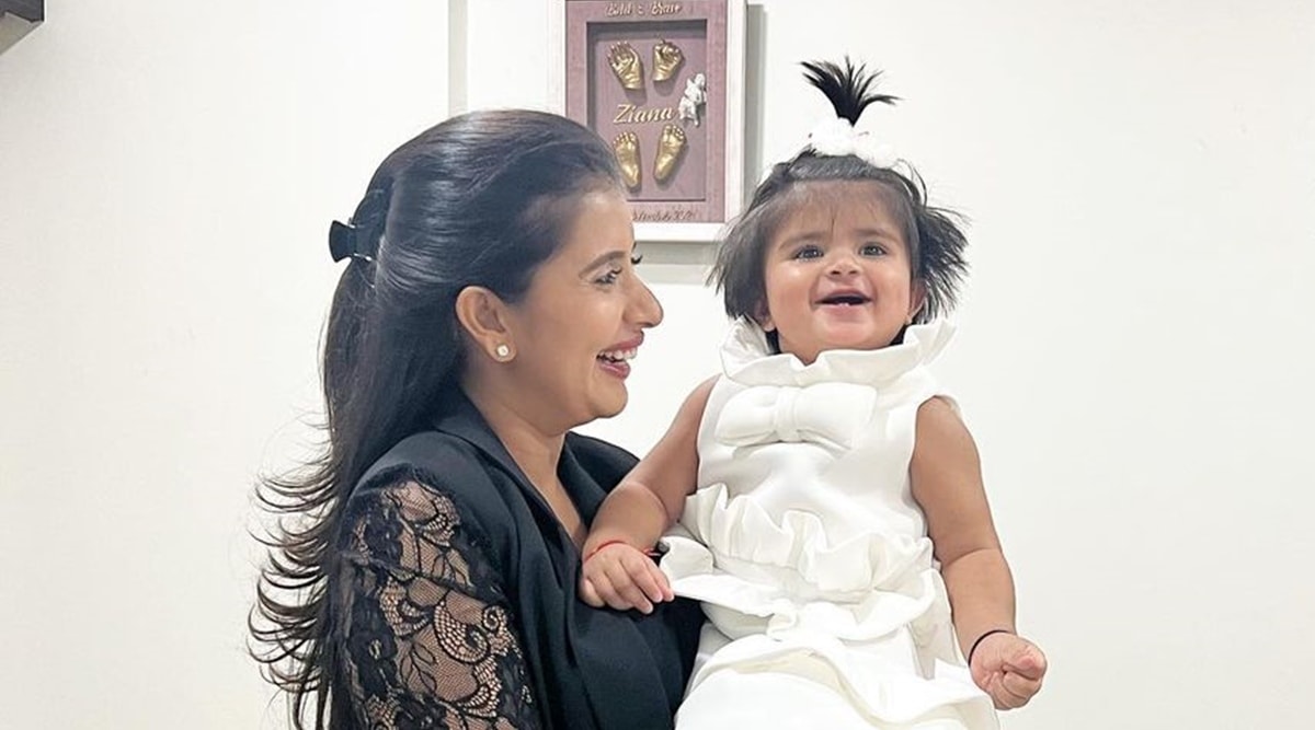 Charu Asopa gives a tour of her new house after separation from Rajeev ...