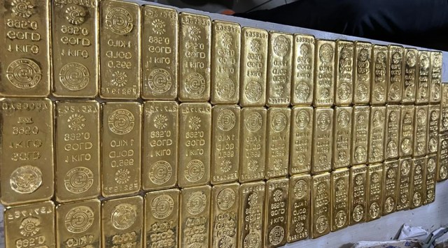 Customs dept recovers 61 kg gold worth Rs 32 cr at Mumbai airport in a ...