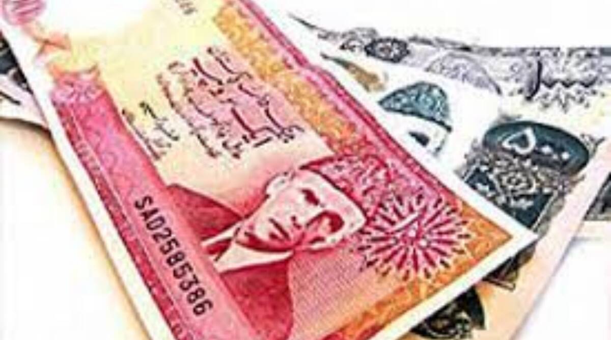 Cash starved Pakistan To Repay USD 1bn Early On December 2 SBP cash-starved-pakistan-to-repay-usd-1bn-early-on-december-2-sbp