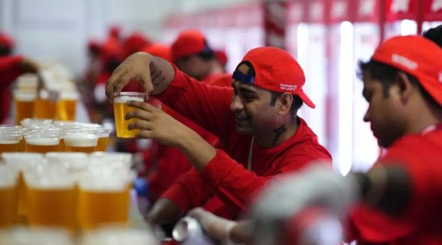 Fans wrestle with a (largely) beer-free World Cup in Qatar | Football ...
