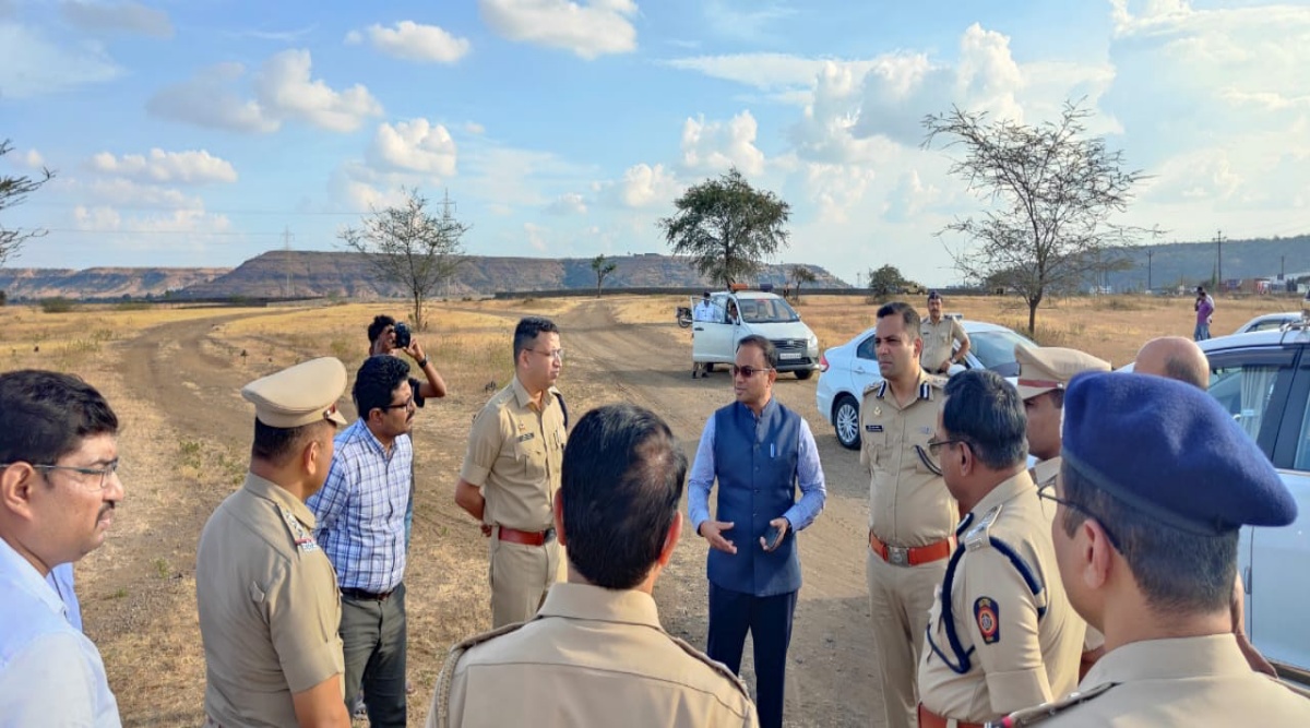 Koregaon Bhima battle anniversary: Pune collector visits Jaystambh ...