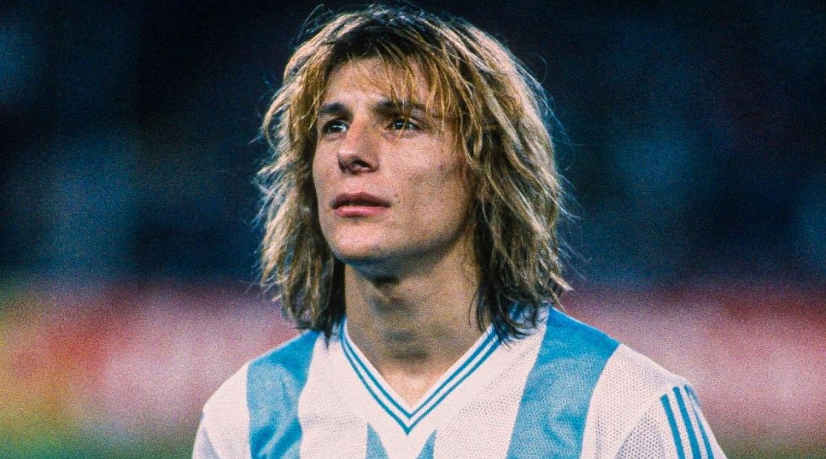 Stolen jerseys of Claudio Caniggia, the one he wore to score and shove ...