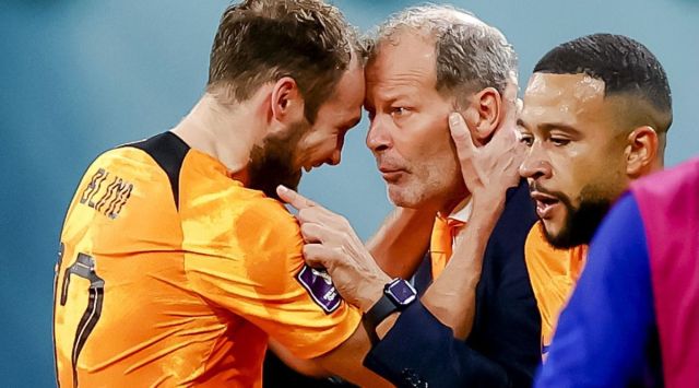 A father-son emotional moment at Dutch dugout and why was Daley Blind ...