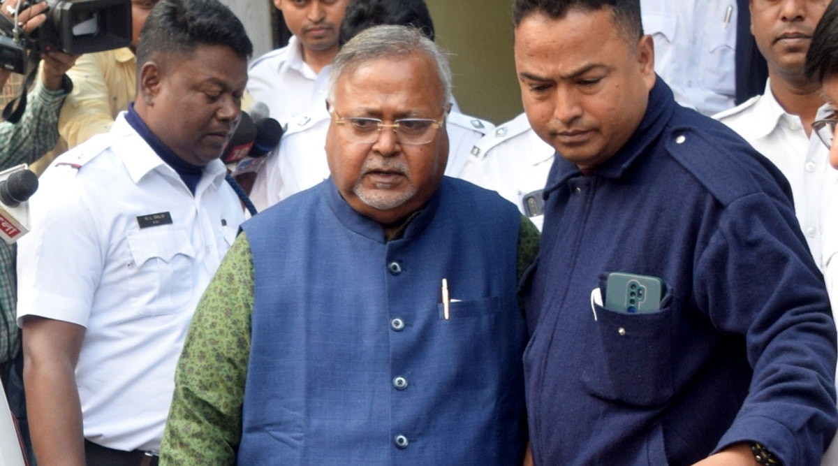 School jobs scam: Judicial custody of Partha Chatterjee, 6 other ...