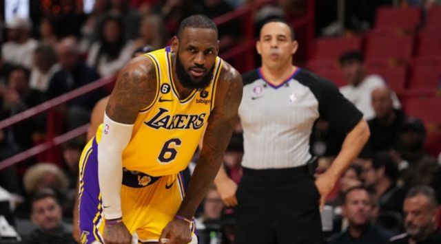 LeBron James chasing wins, not record, teammates say | Basketball News ...