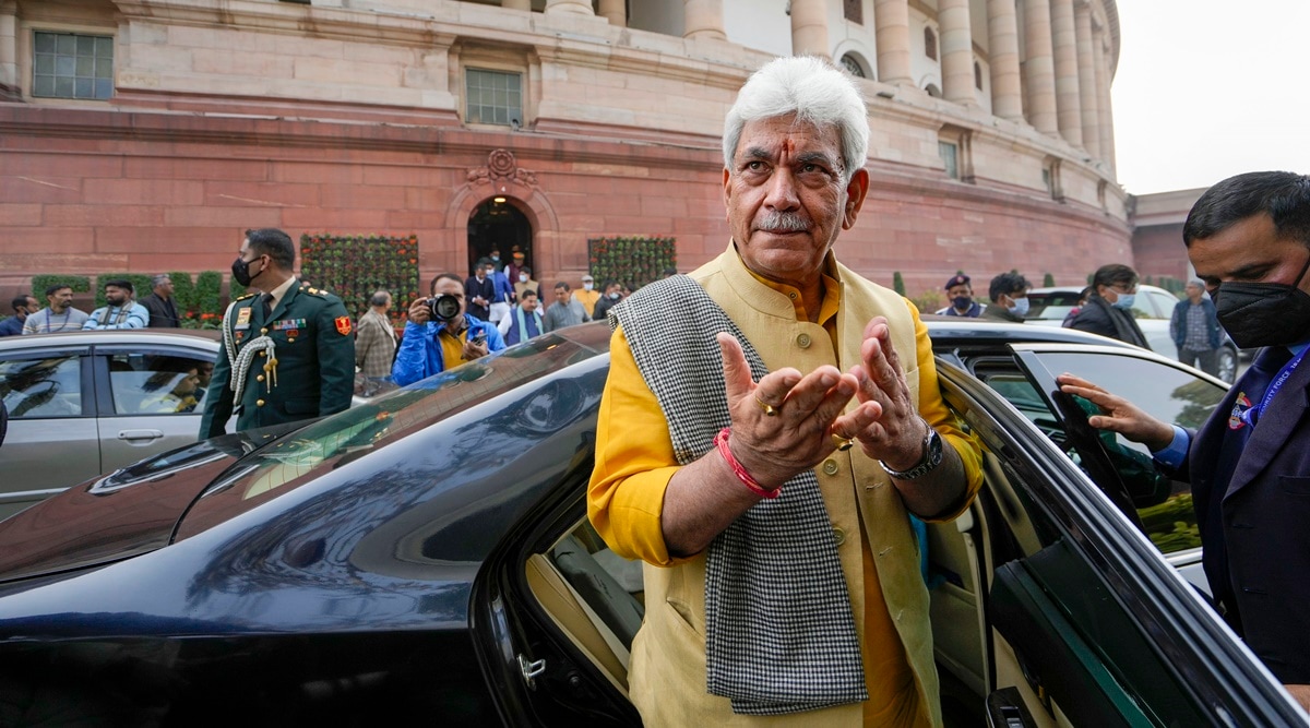 India needs two-party system, must get rid of dynasty-oriented parties ...