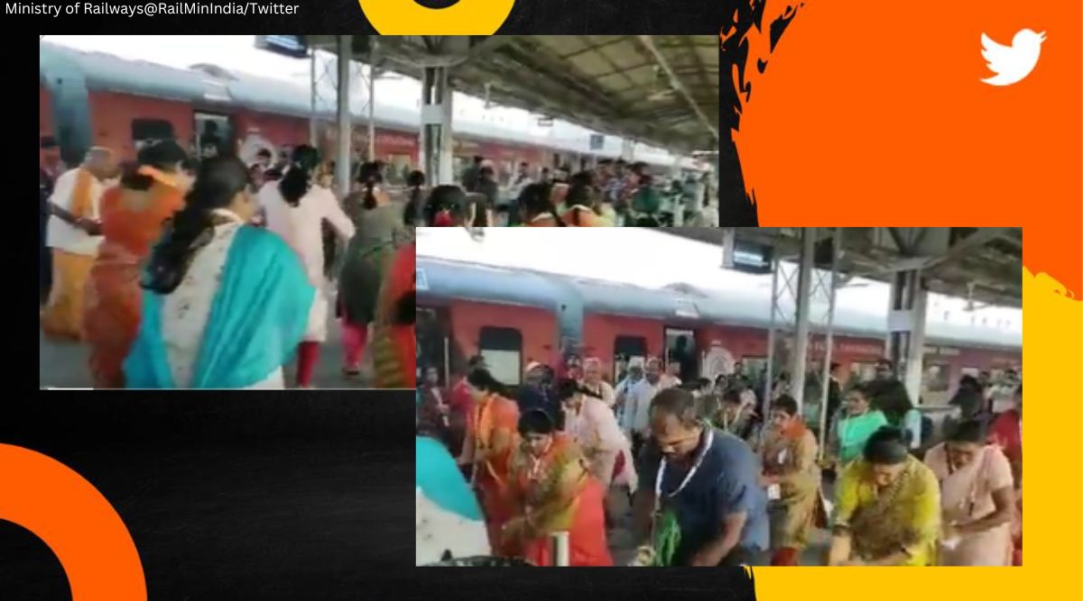 Kashi Tamil Sangamam: Passengers get a traditional dance welcome at ...