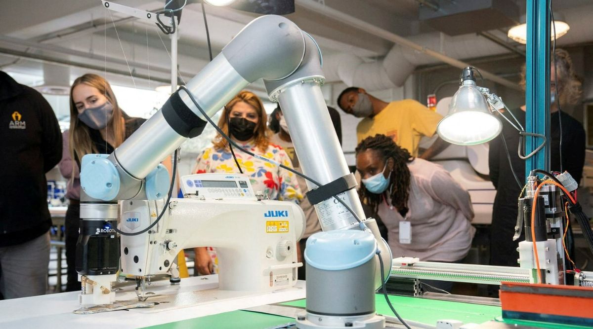 Robots set their sights on a new job: sewing blue jeans | Technology ...