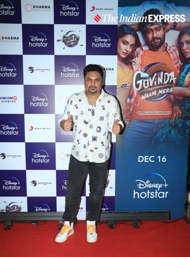 Katrina Kaif-Vicky Kaushal walk hand in hand as they attend Govinda ...