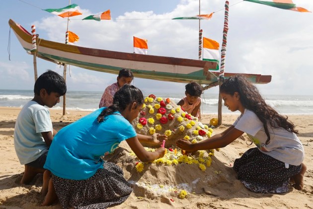 Silent processions to floral tributes: Tamil Nadu remembers victims of ...
