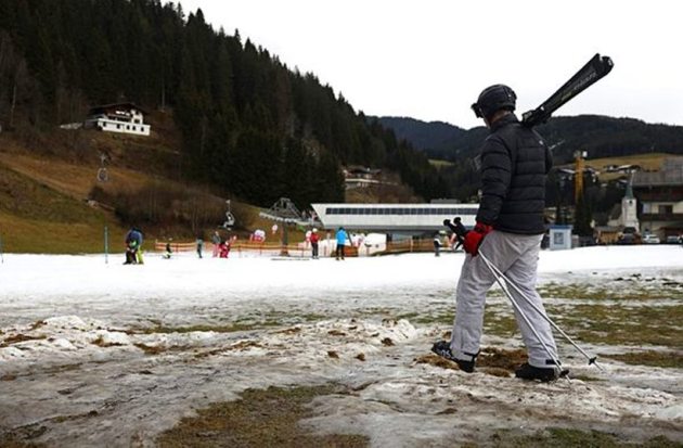 Climate change: Artificial snow saves resort owners in Europe