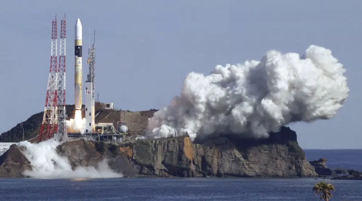Japan launches intel satellite to watch North Korea, disasters | World ...