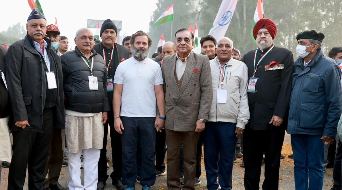 Ex-Army chief Gen Deepak Kapoor, retired top officers of defence ...