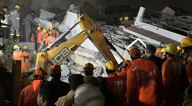 Lucknow building collapses, 12 pulled out alive, more trapped | Lucknow ...