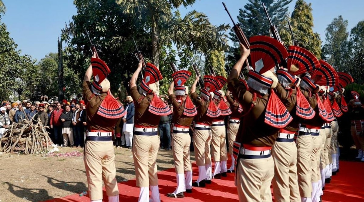 Congress MP Santokh Singh Chaudhary’s funeral held with state honours ...