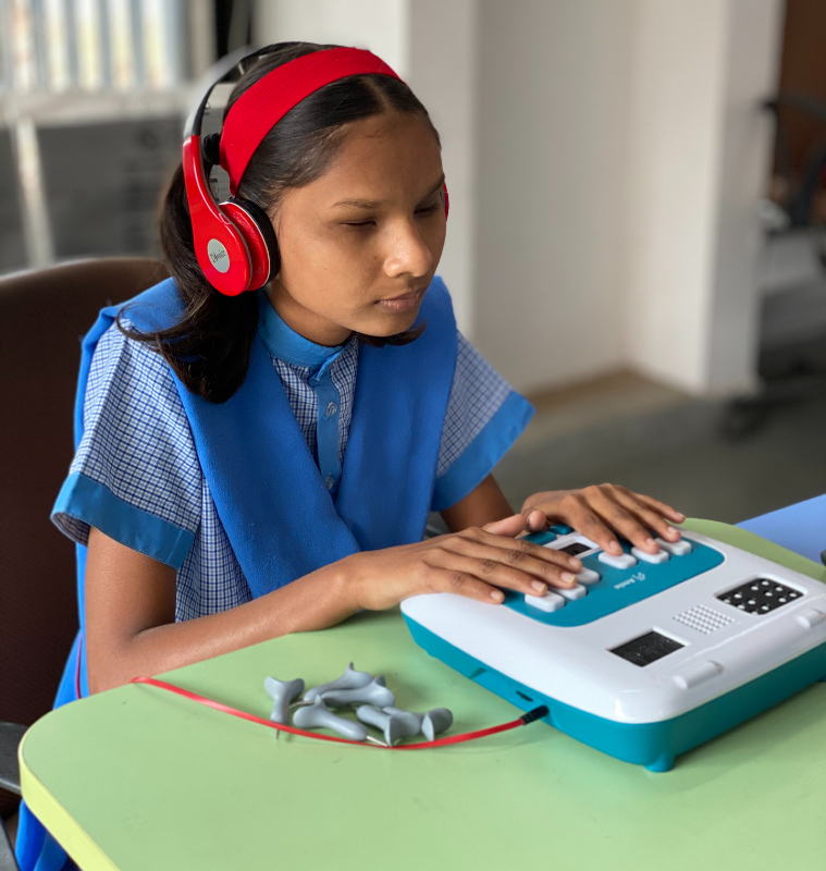 Meet Annie, the world’s first self-learning Braille device