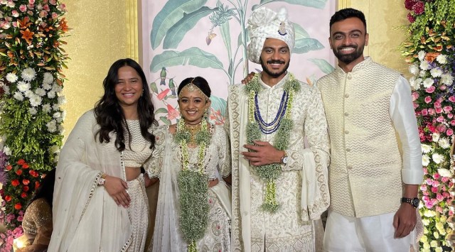 Cricketer Axar Patel ties the knot with Meha Patel; couple looks regal ...