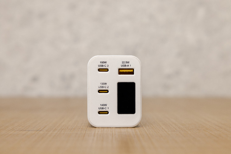 This compact 270W GaN brick will charge all your devices, from laptops ...