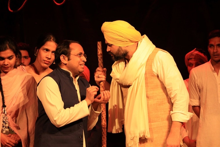 How a rendition of ‘Gagan Damama Bajiyo’ highlighted the stories and ...