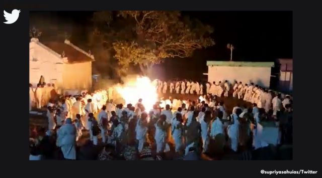 IAS officer shares video of Kota tribals celebrating New Year’s eve ...