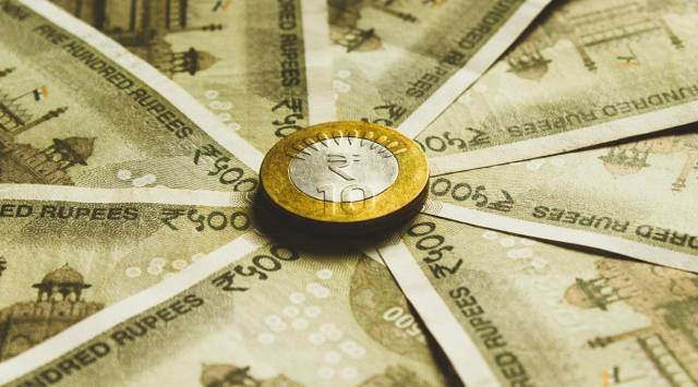 Rupee falls 13 paise to 81.82 against US dollar | Business News - The ...