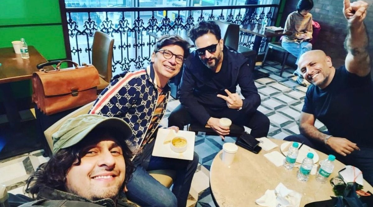 Shaan reunites with Sonu Nigam, Vishal-Sheykhar in new photo; fans say ...