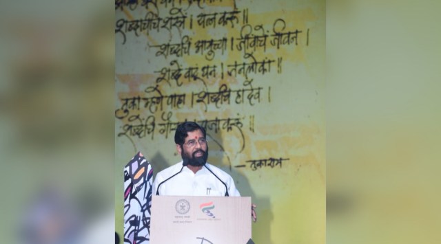 Shinde, Fadnavis attend Vishwa Marathi Sammelan | Mumbai News - The ...