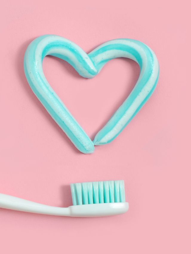 What kind of tooth paste or powder works better? | The Indian Express