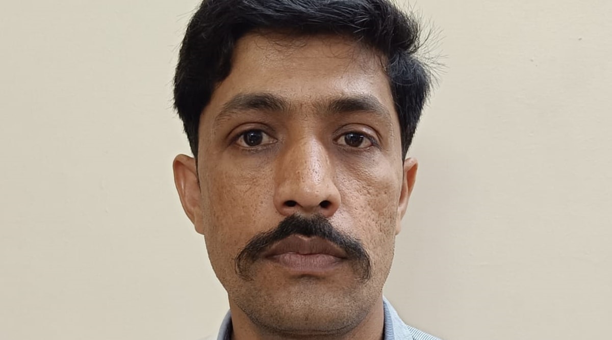 Gold-plated teeth lead to arrest of cheating case accused after 16 yrs ...