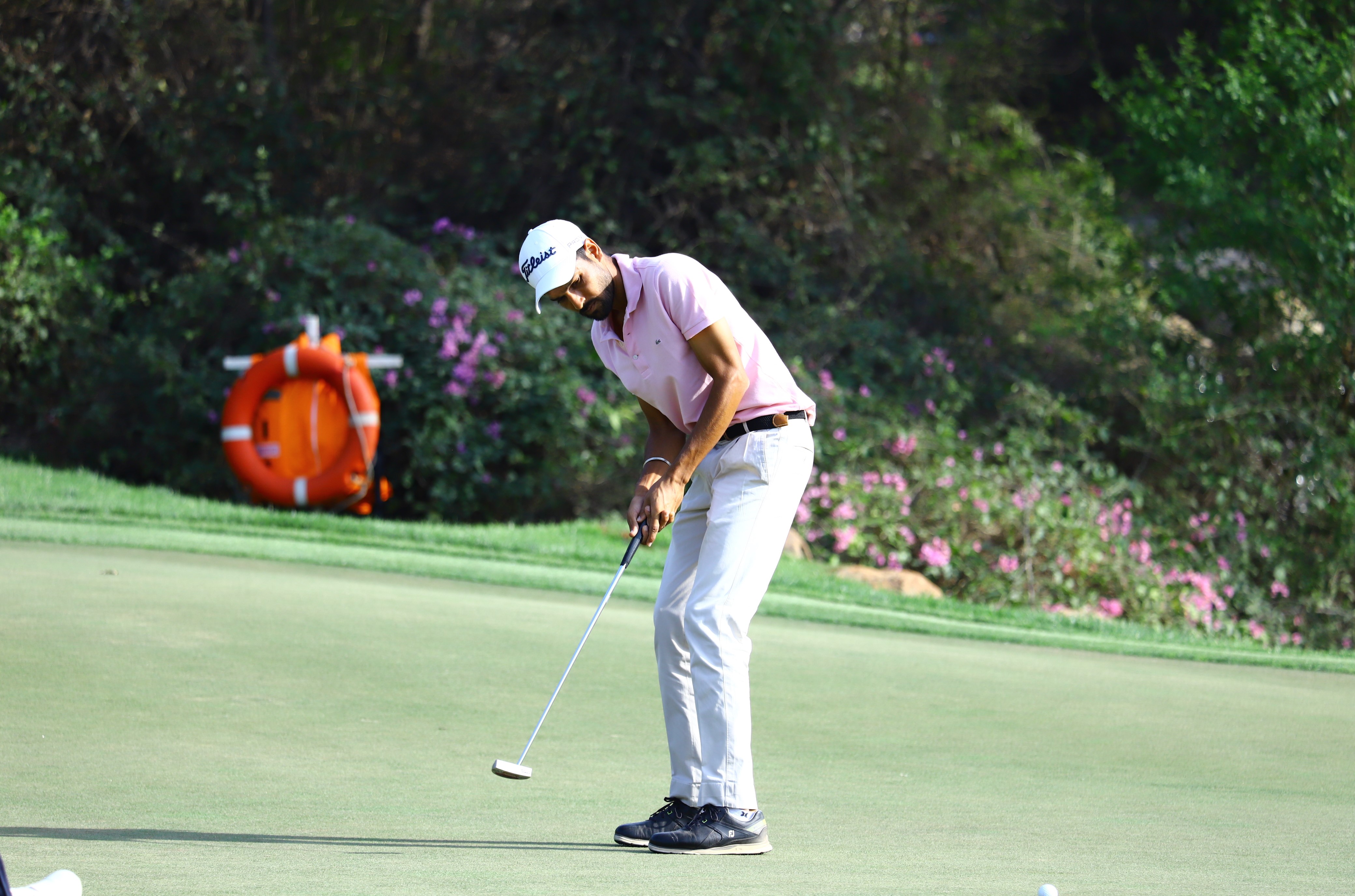 Indian Open: Playing for his late father, Angad Cheema holds on as ...