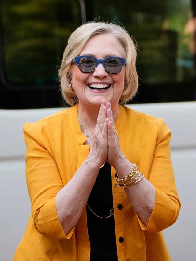 Hillary Clinton’s tributes to SEWA founder Elabhatt on her India’s ...