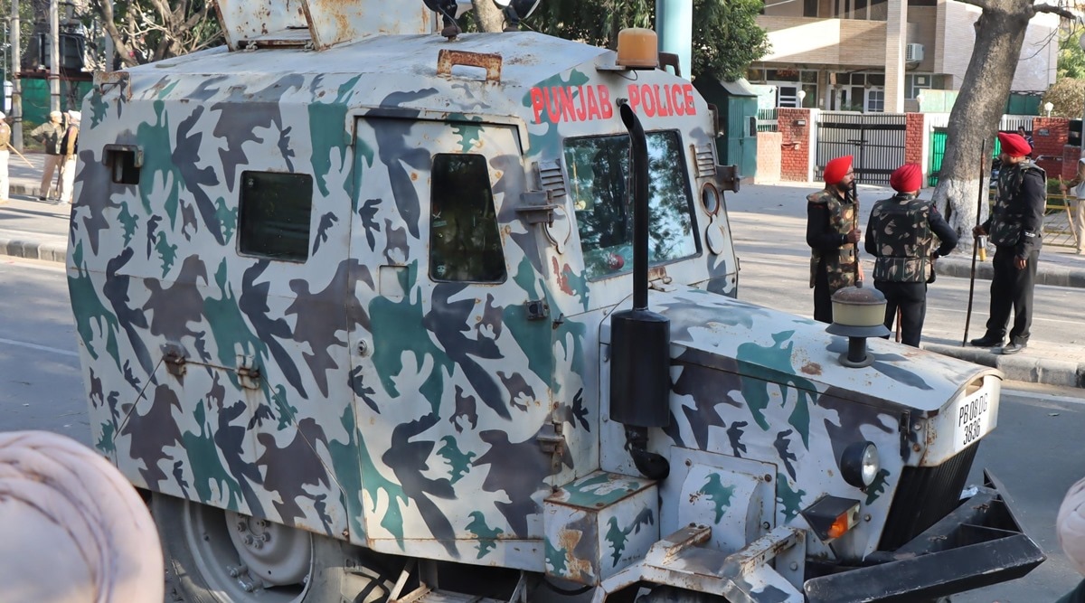 Protesters-police clash aftermath: Police deploy 7 bullet-proof ...