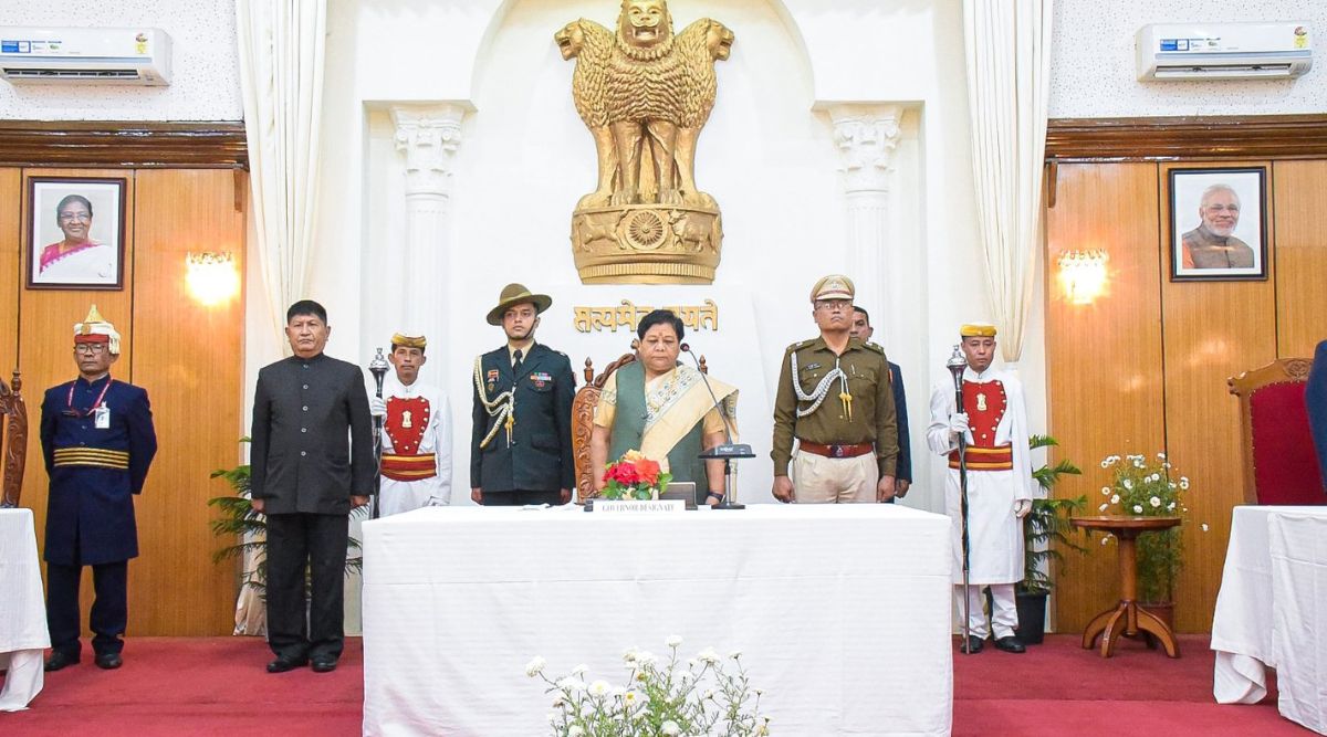 Sushri Anusuiya Uikey sworn-in as 18th Governor of Manipur | North East ... Sushri Anusuiya Uikey sworn-in as 18th Governor of Manipur | North East ...