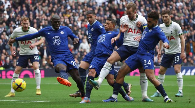 Spurs beat Chelsea 2-0 to pile more misery on Potter | Football News ...
