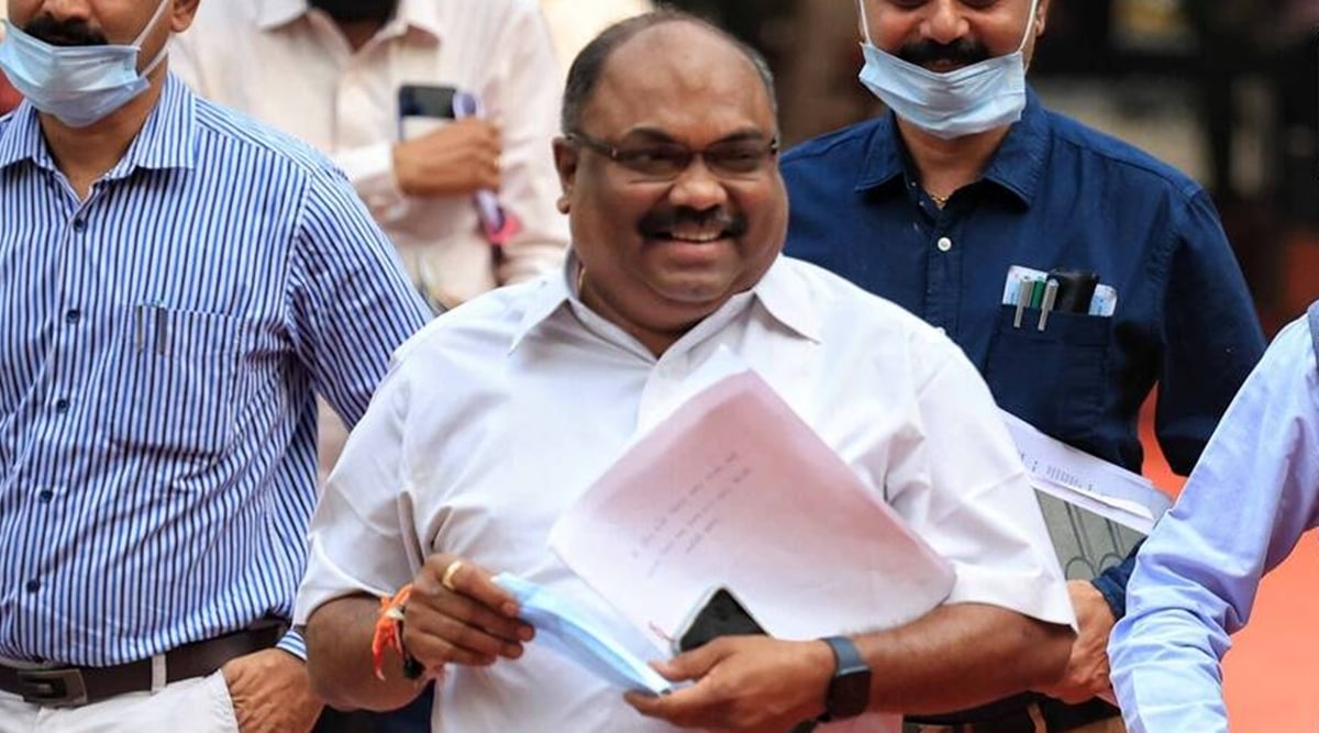 No corporators in BMC, Anil Parab demands interim budget | Mumbai News ...