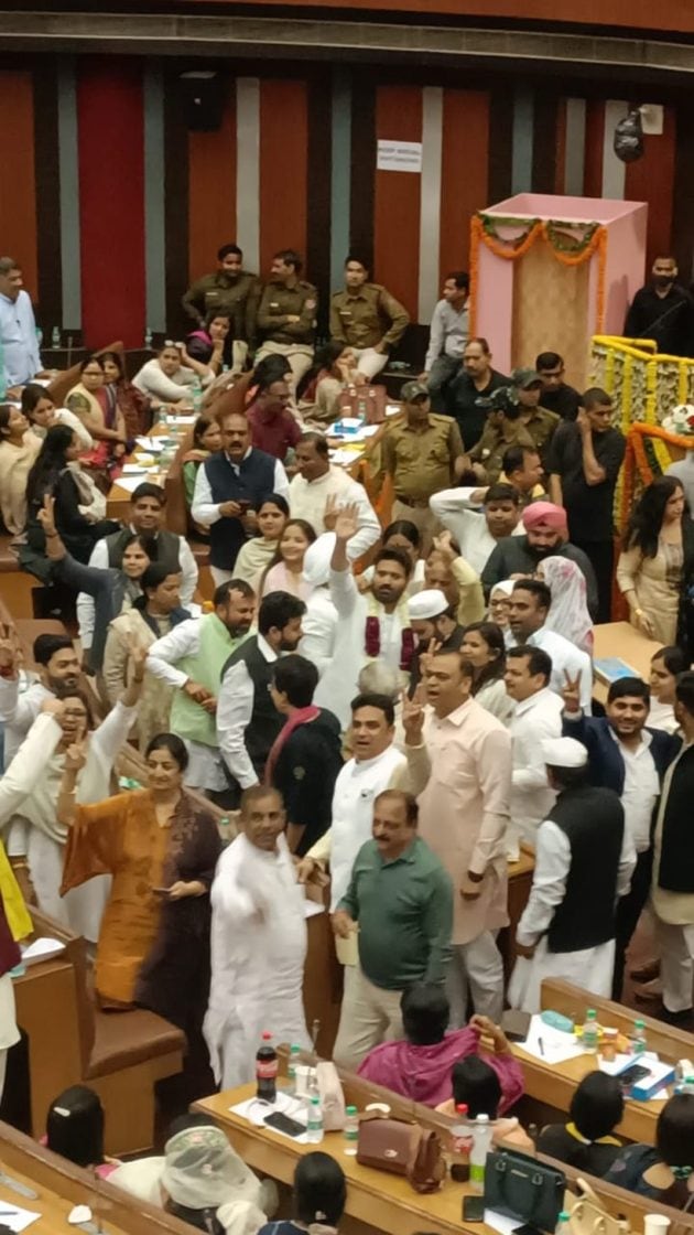 Delhi MCD House adjourned till today: How chaos unfolded overnight | India News News - The ...