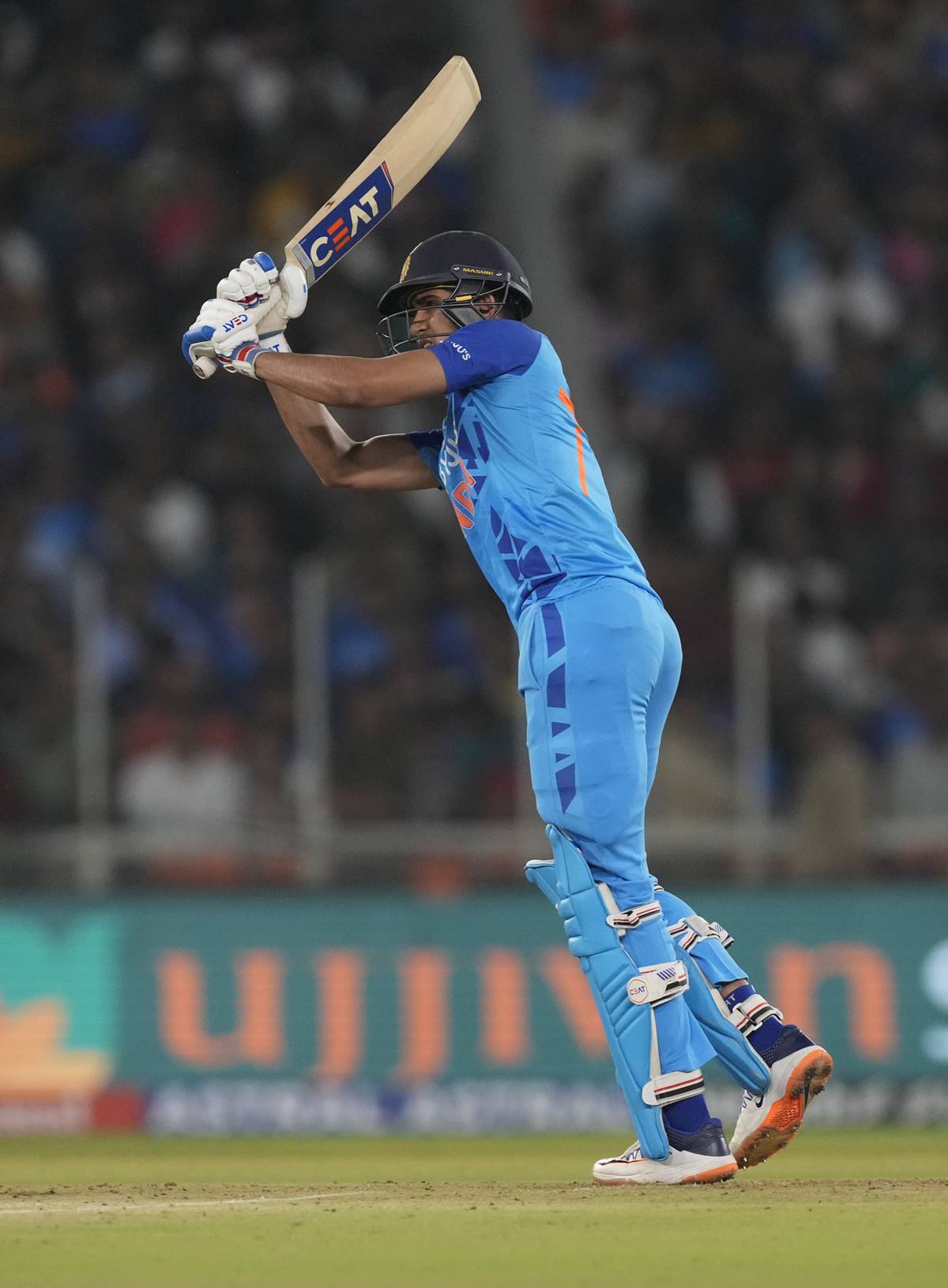 Pardon the leap of faith but Shubman Gill reminds one of a young Roger ...