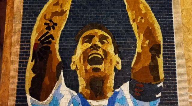 A new Lionel Messi mural: The ‘first mosaic mural’ of him lifting the ...