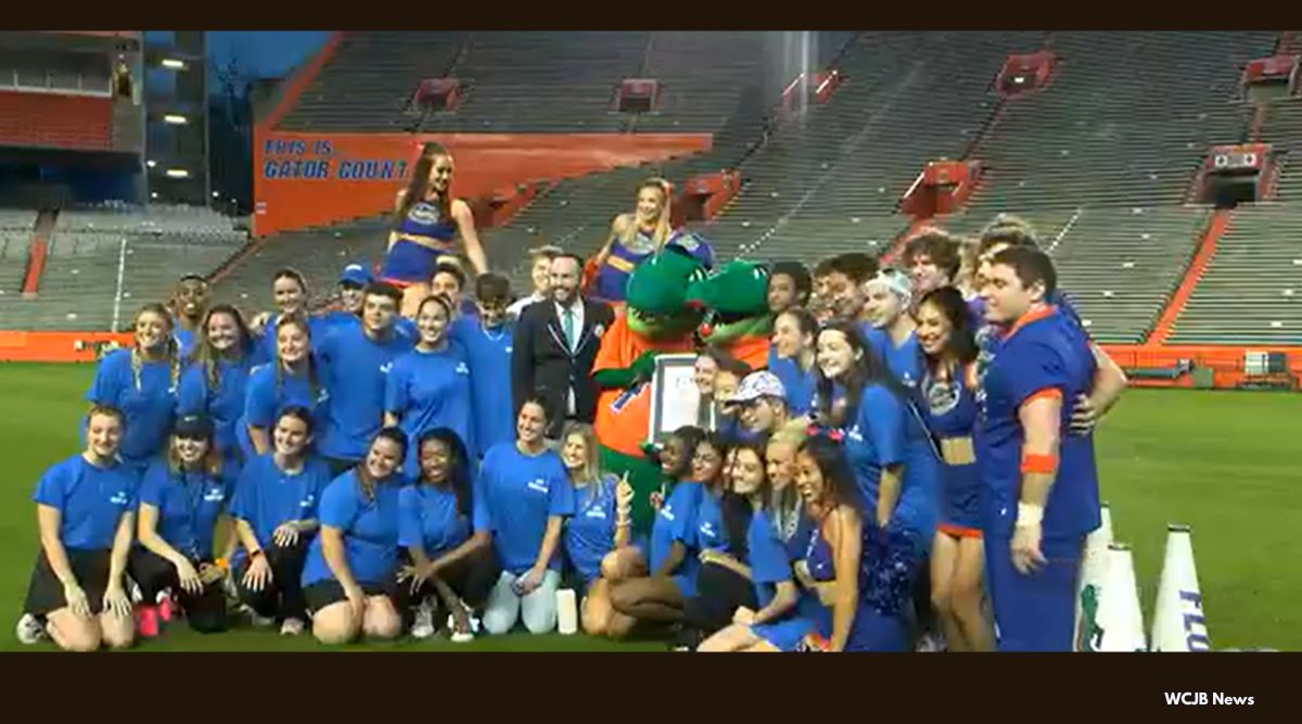 University of Florida breaks world record for most fist bumps by a ...