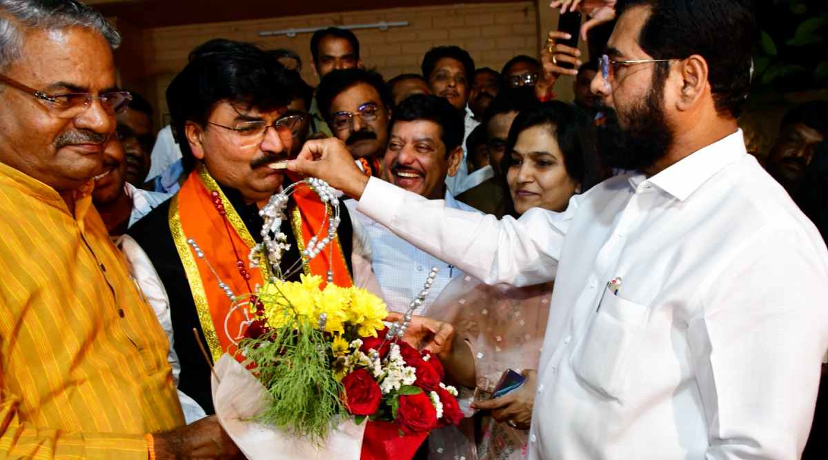 Maharashtra CM Eknath Shinde starts Shiv Sena takeover process, asserts ...