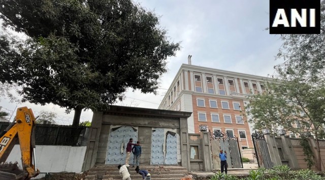 At new Cong office under construction, PWD carries out ‘minor ...