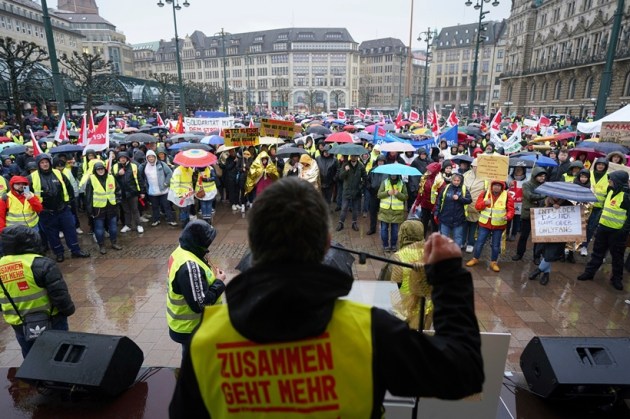 Massive protests over pay cripple transport in Germany | World News ...
