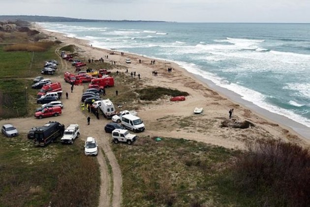 Italy migrant shipwreck: A migration crisis in pictures | World News ...