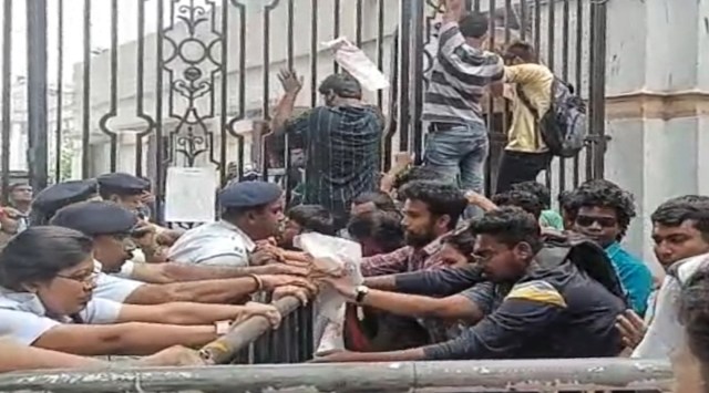 Seeking student union elections, SFI takes out march to Assembly ...